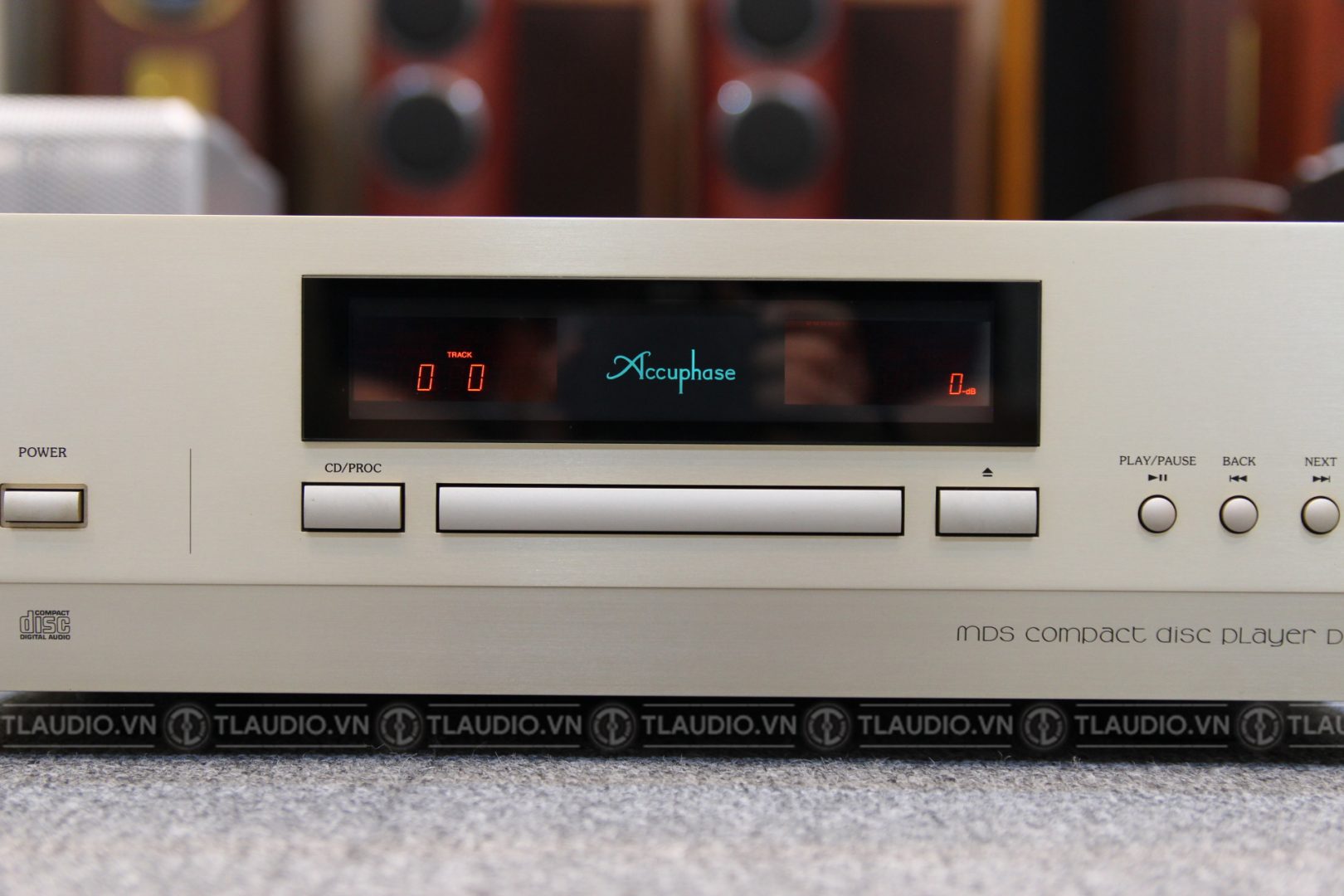Đầu CD Accuphase DP-400 - Đẹp xuất sắc,nguyên bản,giá tốt - TL Audio